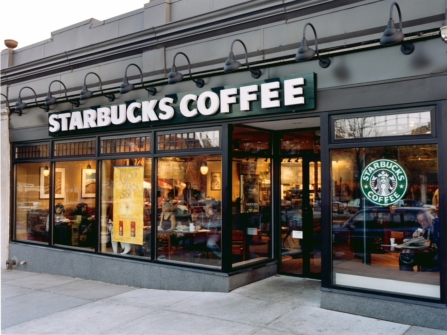 Starbucks’ NFT Rewards Program, “Starbucks Odyssey,” Officially ...